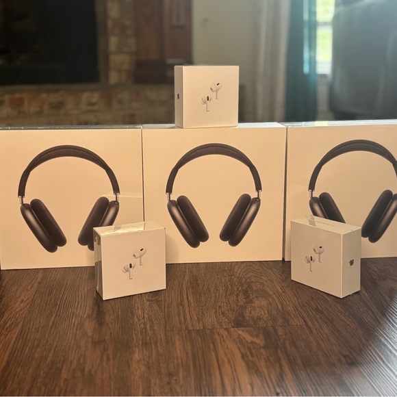 Apple | Headphones | Apple Airpods Max And Airpods Collection In Black ...